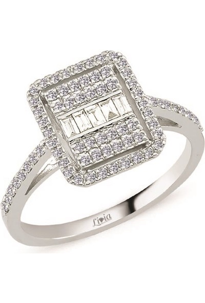 Livia 14 Ayar 0,38 Karat Pırlanta Baget Yüzük Livia 14 Ayar 0,38 Karat Pırlanta Baget Yüzük