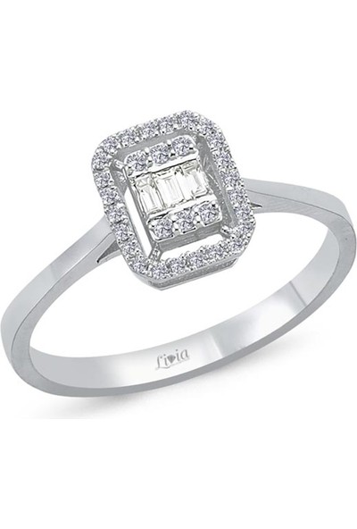 Livia 8 Ayar 0,49 Karat Pırlanta Baget Yüzük Livia 8 Ayar 0,49 Karat Pırlanta Baget Yüzük