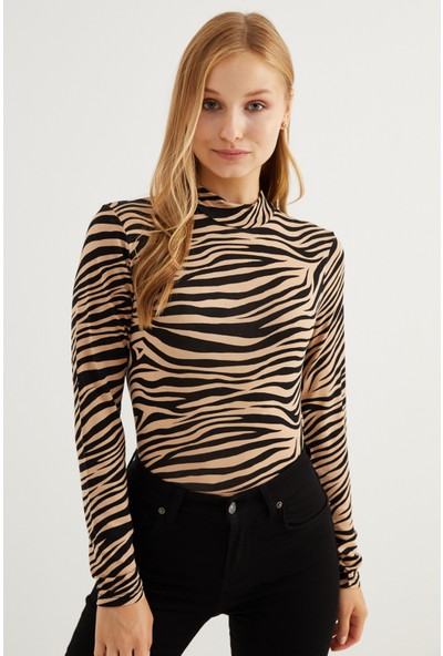 BiPantolon Kadın Camel Zebra Desenli Body BiPantolon Kadın Camel Zebra Desenli Body