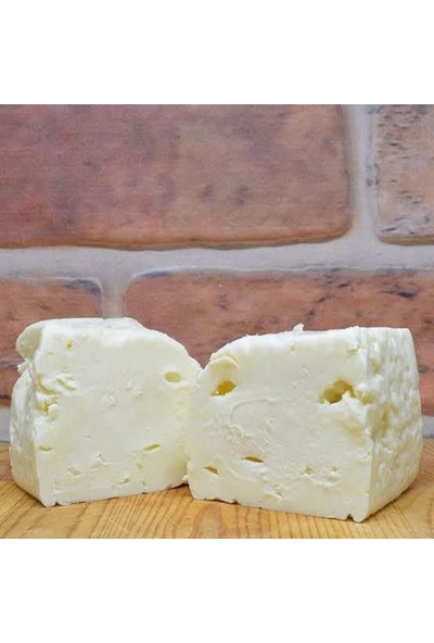 Paşalı Az Tuzlu Sürülebilir Klasik Beyaz Peynir 500 gr Paşalı Az Tuzlu Sürülebilir Klasik Beyaz Peynir 500 gr