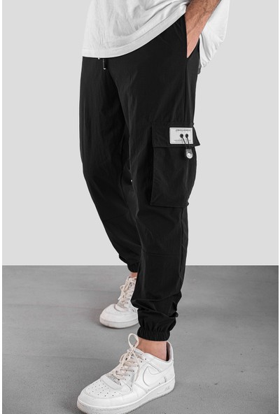 Formoda Erkek Bel ve Paça Lastikli Paraşüt Kumaş Jogger Kargo Cep Pantolon 2622 Formoda Erkek Bel ve Paça Lastikli Paraşüt Kumaş Jogger Kargo Cep Pantolon 2622