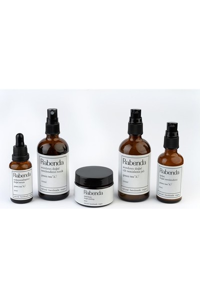 Karma Akneli Ciltlere Özel Leke Karşıtı Set Karma Akneli Ciltlere Özel Leke Karşıtı Set