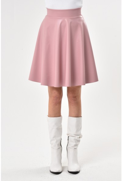 Kim Ki O Kadın Pembe Renkli Kloş Suni Deri Etek Etek Ucu Dikişsizdir Kim Ki O Kadın Pembe Renkli Kloş Suni Deri Etek Etek Ucu Dikişsizdir