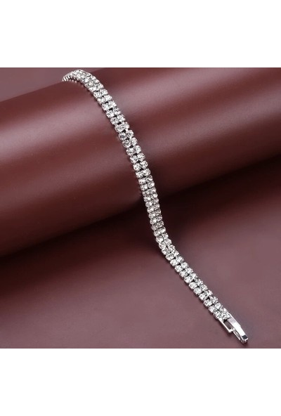 Courtesy Kristal Taşlı Bileklik Courtesy Kristal Taşlı Bileklik