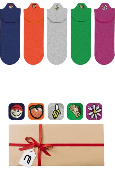 Chie Collection 5'li Karışık Desenli Hediye Kutulu Kadın Nakışlı Topuk Detaylı Renkli Patik Çorap Seti Chie Collection 5'li Karışık Desenli Hediye Kutulu Kadın Nakışlı Topuk Detaylı Renkli Patik Çorap Seti