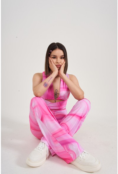Holly Lolly Kadın Pembe Yüksek Bel Lastikli Pantolon Bağlamalı Crop Bluz Alt Üst Malrose Takım Holly Lolly Kadın Pembe Yüksek Bel Lastikli Pantolon Bağlamalı Crop Bluz Alt Üst Malrose Takım