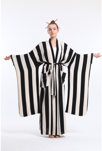 Masuwerte Siyah Krem Çizgili Uzun Sabahlık - Kimono Masuwerte Siyah Krem Çizgili Uzun Sabahlık - Kimono