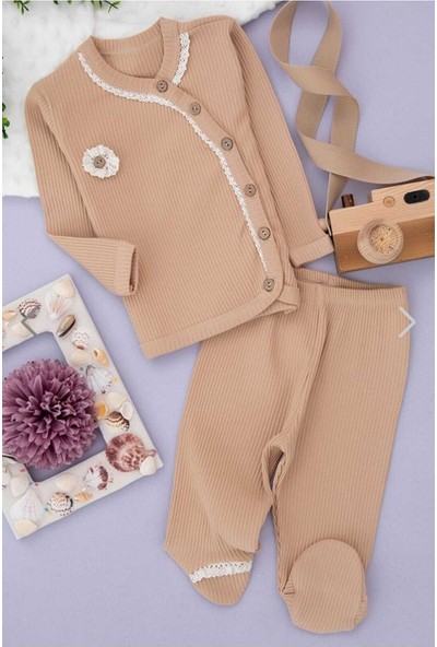 Lumos Trade Kız Bebek Kaşkorse Tığ Işi Çiçek Işlemeli Patikli Alt Üst Takım Lumos Trade Kız Bebek Kaşkorse Tığ Işi Çiçek Işlemeli Patikli Alt Üst Takım