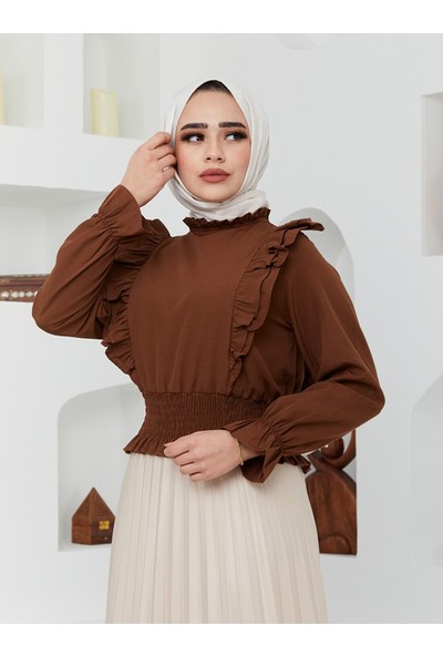 Lovie Kadın Gipeli Fırfırlı Tesettür Bluz Lovie Kadın Gipeli Fırfırlı Tesettür Bluz