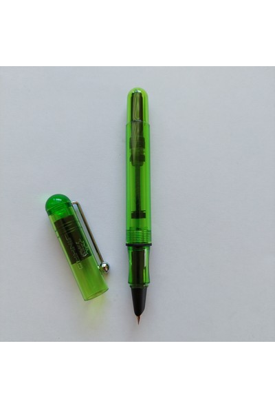 Jinhao Pocket Şeffaf Yeşil Dolma Kalem Ef 0.38 mm Cep Tipi Jinhao Pocket Şeffaf Yeşil Dolma Kalem Ef 0.38 mm Cep Tipi