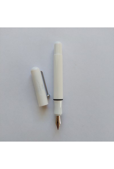 Jinhao Pocket Beyaz Dolma Kalem F 0.5 mm Cep Tipi Jinhao Pocket Beyaz Dolma Kalem F 0.5 mm Cep Tipi