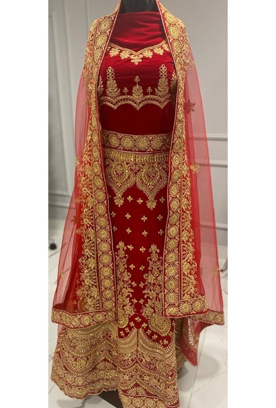 Kırmızı Hint Elbise