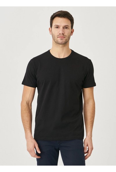 Lonca Tekstil Siyah Renk Bisiklet Yaka Kısa Kollu Düz T-Shirt Fit Kalıp Lonca Tekstil Siyah Renk Bisiklet Yaka Kısa Kollu Düz T-Shirt Fit Kalıp