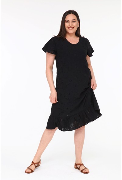 Schık Kadın Büyük Beden Brodeli Yarım Kol Elbise Siyah SCKWM22EL03 Schık Kadın Büyük Beden Brodeli Yarım Kol Elbise Siyah SCKWM22EL03