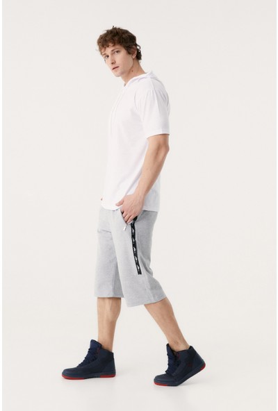 FullaModa Yanları Şeritli Cebi Fermuarlı Kapri FullaModa Yanları Şeritli Cebi Fermuarlı Kapri