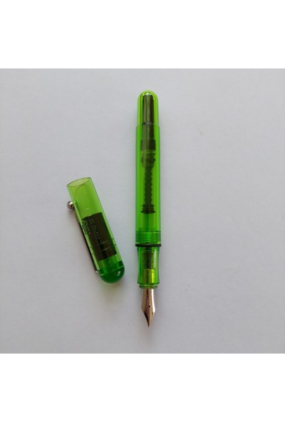 Jinhao Pocket Şeffaf Yeşil Dolma Kalem F 0.5 mm Cep Tipi Jinhao Pocket Şeffaf Yeşil Dolma Kalem F 0.5 mm Cep Tipi