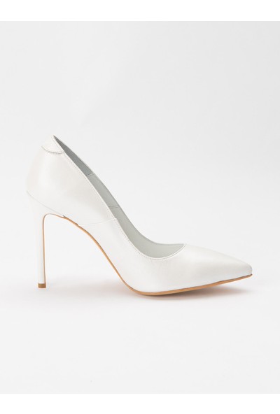 Favgi Nana Sedefli Beyaz Deri Topuklu Ayakkabı