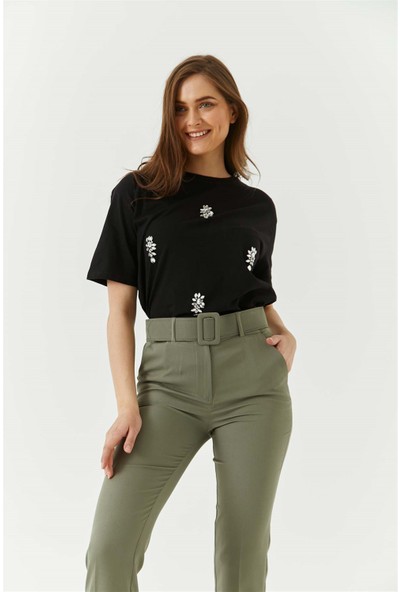 tuba butik Bisiklet Yaka Taşlı Siyah Kadın T-Shirt tuba butik Bisiklet Yaka Taşlı Siyah Kadın T-Shirt