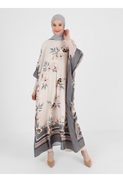 Refka Çiçek Desenli Ferace - Bej Pudra - Refka Woman