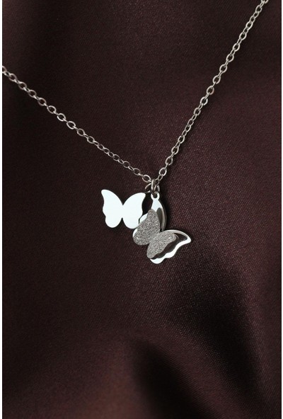 Clariss Çelik Gümüş Renk Zirkon Taşlı Kelebek Kolye Clariss Çelik Gümüş Renk Zirkon Taşlı Kelebek Kolye