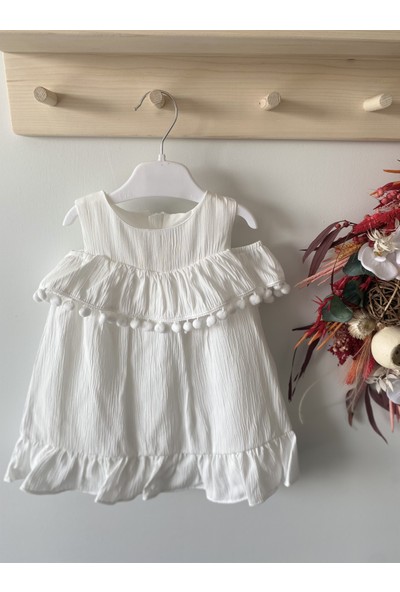 Caramell Cool Girl Ponponlu Yaka Detaylı Jile Elbise Caramell Cool Girl Ponponlu Yaka Detaylı Jile Elbise