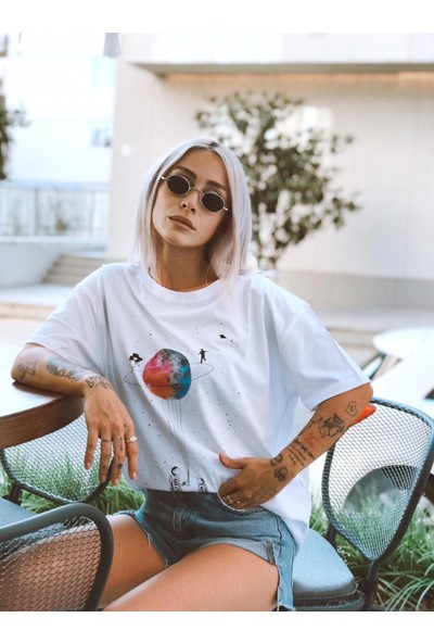 Swistluxury Satürn Baskılı Tshirt