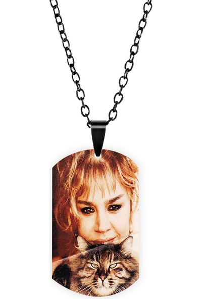 Rowalsi Sezen Aksu Baskılı Siyah Künye TYT734 Rowalsi Sezen Aksu Baskılı Siyah Künye TYT734