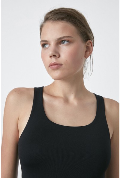 Penti Siyah Square Neck Üst Penti Siyah Square Neck Üst