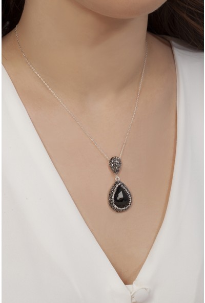 Yüzük Ustası Oniks Taşlı Kadın Gümüş Kolye