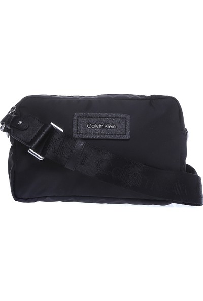 Calvin Klein K60K609580 Siyah KadınÇapraz Çanta