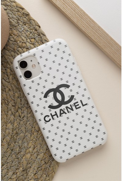 Rupti Apple iPhone 11 Beyaz Chanel Tasarımlı Lansman Kılıf Rupti Apple iPhone 11 Beyaz Chanel Tasarımlı Lansman Kılıf