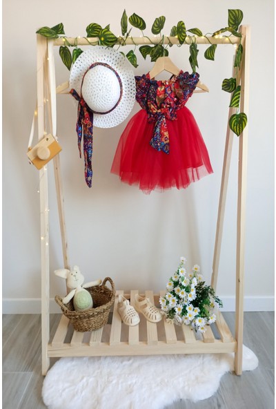 Şapkalı Tül Elbise