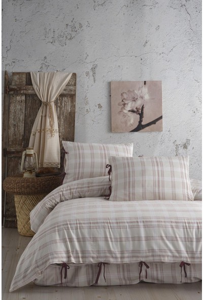 Ekose Desenli Nevresim Takımı