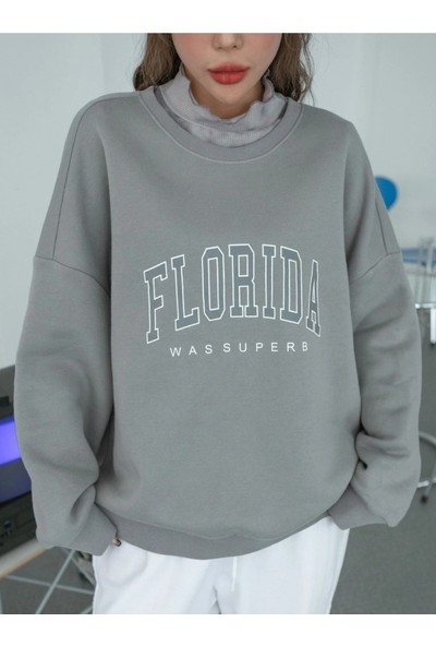 Trend Seninle Boyamalı Gri Florida Baskılı Oversize Sweatshirt