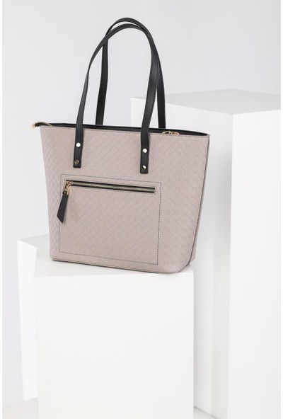 Sarach B034 Kadın Baskılı Önü Fermuarlı Büyük El ve Omuz Çantası Sarach B034 Kadın Baskılı Önü Fermuarlı Büyük El ve Omuz Çantası