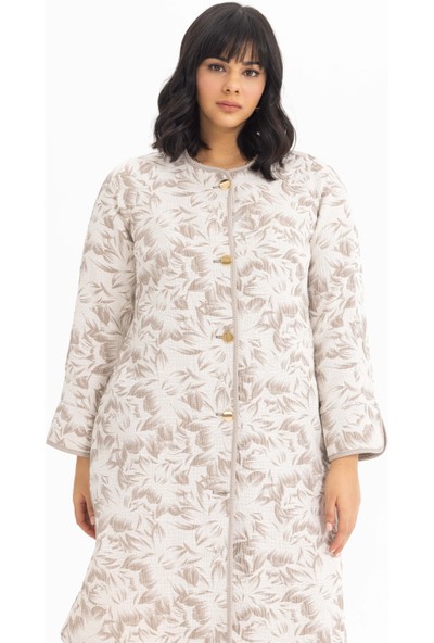 Gala-Xi Yuvarlak Yaka Düğmeli Uzun Kollu Bej Kadın Kap 2212201009