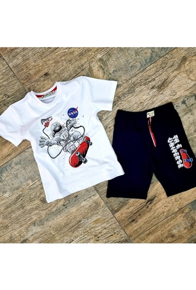 Erkek Çocuk Beyaz Astronot Baskılı Yazlık Şortlu Takım