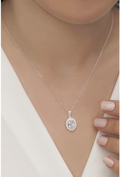 Ateş Gold Kadın Gümüş Kolye Modeli Oval Ateş Gold Kadın Gümüş Kolye Modeli Oval
