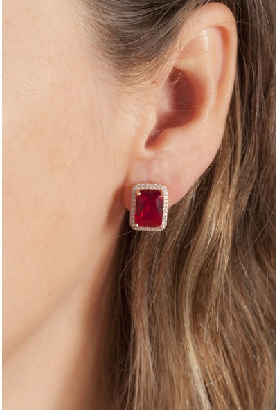 Ateş Gold Baget Taşlı Gümüş Küpe Ateş Gold Baget Taşlı Gümüş Küpe