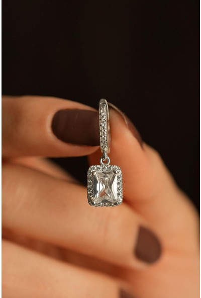 Ateş Gold Baget Taşlı Gümüş Küpe