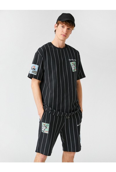 Koton Slim Fit Beyzbol Çizgili Şort