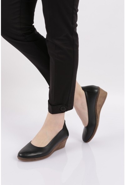 Dgn 1084 Kadın Lazerlı Dolgu Topuk Ayakkabı