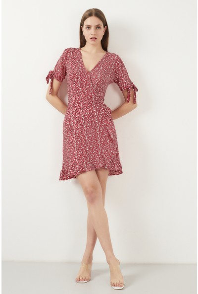 Lela Çiçekli V Yaka Fırfır Detaylı Mini Elbise Kadın Elbise 5863719