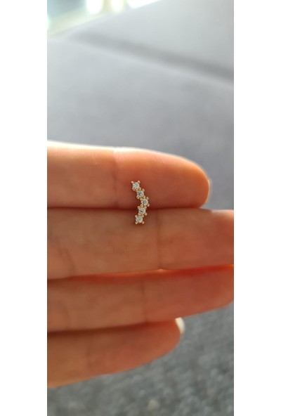 Mooije Silver 5 Taşlı Gold Gümüş Piercing Mooije Silver 5 Taşlı Gold Gümüş Piercing