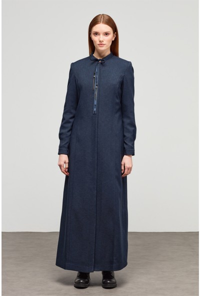 Nihan Nakış Detaylı Pardesü Lacivert
