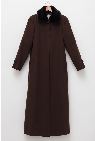 Nihan Nihan, Takma Kürk Yakalı Manto Kahve