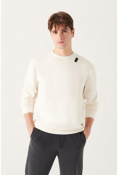 AVVA Erkek Ekru Bisiklet Yaka Baskılı Sweatshirt A21Y1053