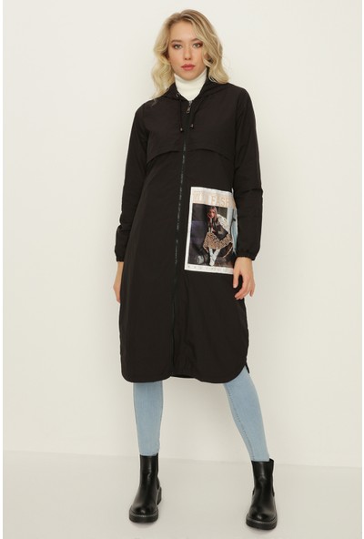 Select Moda Kadın Gri Kapüşonlu Fermuarlı Saten Baskılı Uzun Yağmurluk Select Moda Kadın Gri Kapüşonlu Fermuarlı Saten Baskılı Uzun Yağmurluk