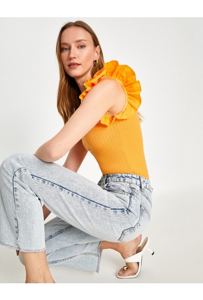 Koton Fırfırlı Atlet U Yaka Ribana