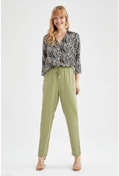 DeFacto Harem Normal Bel Düz Paça Cepli Viskon Pantolon L3164AZ22SM